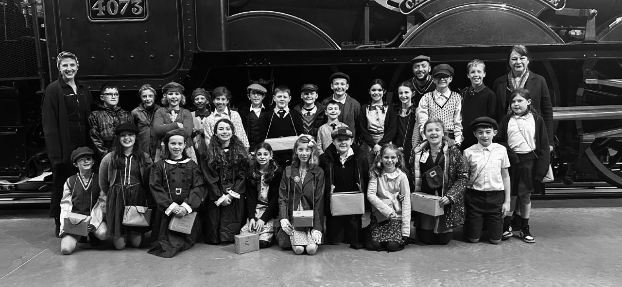 Oare's immersive 'We'll meet again' WWII experience - Excalibur ...